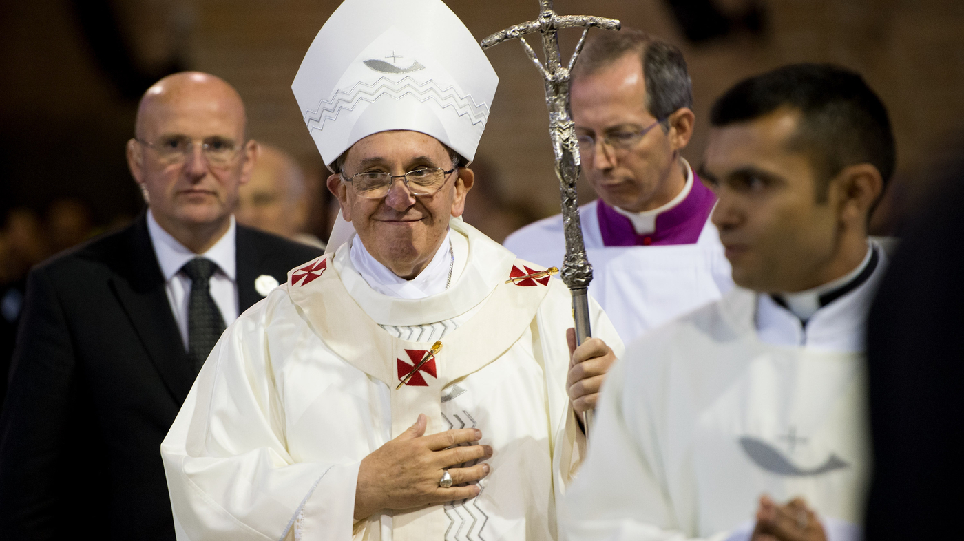 In First Public Mass In Brazil, Pope Francis Urges Humility, Charity ...