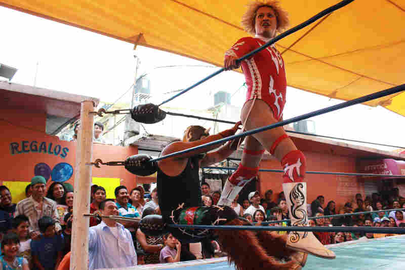 In Macho Mexico's Lucha Libre, The 'Lady' Is Often The Champ ...