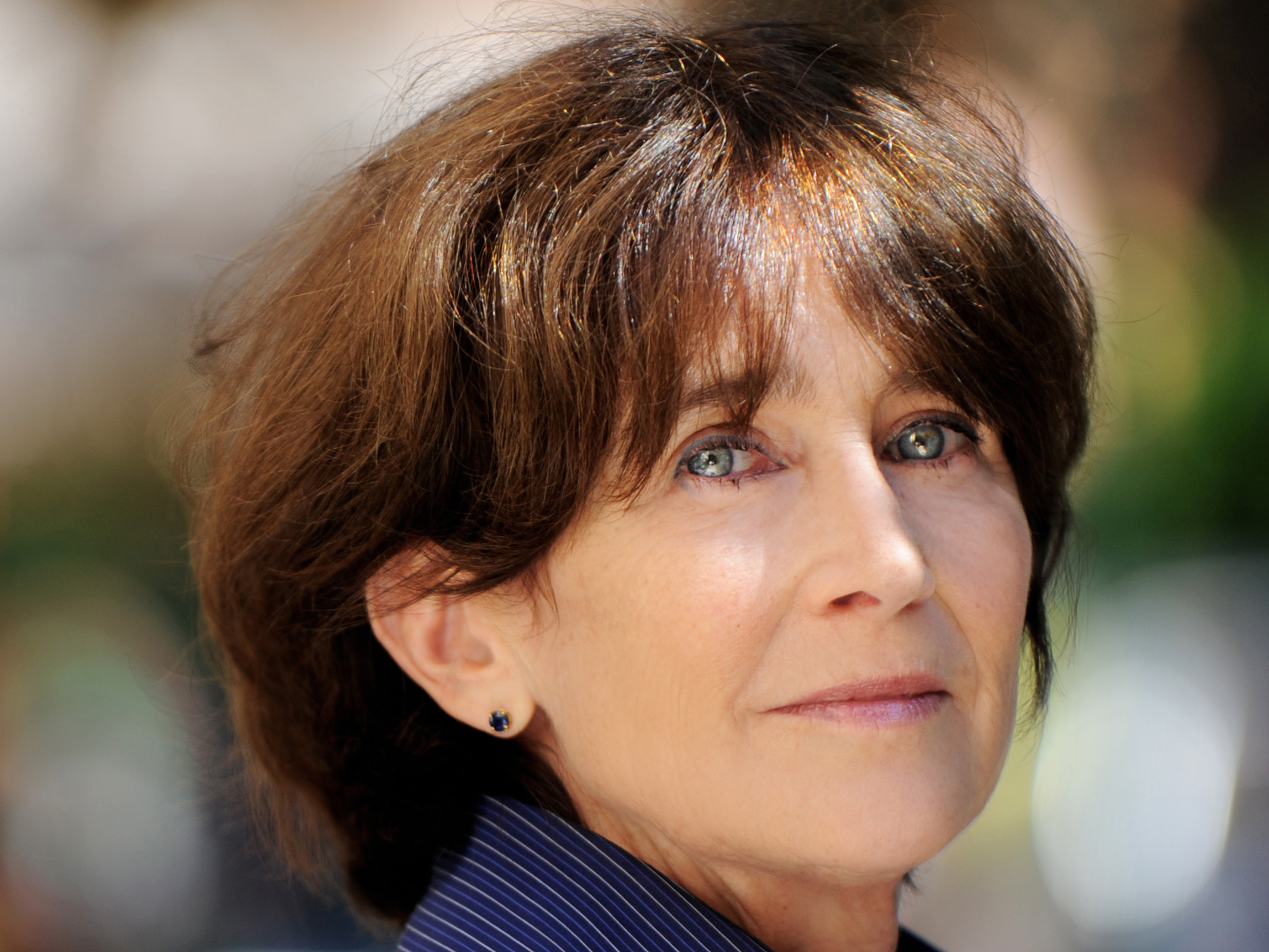 Love Story Electrifies Beneath The Silhouette 'Of Venus' | NCPR News