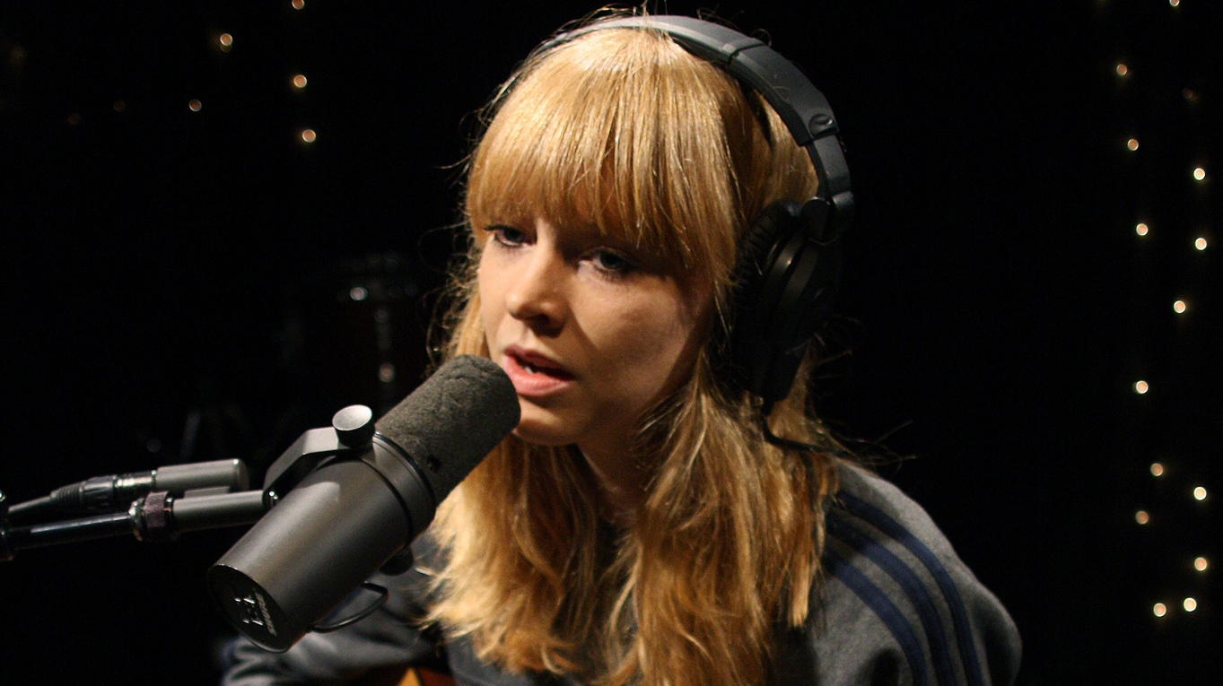 Lucy Rose, 'Shiver' (Live) : NPR