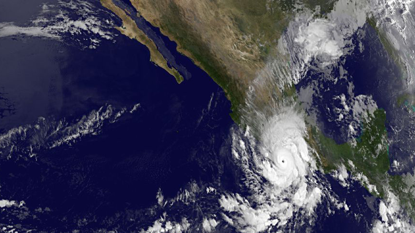 Hurricane Raymond Strengthens As it Moves Toward Mexico In Pacific ...