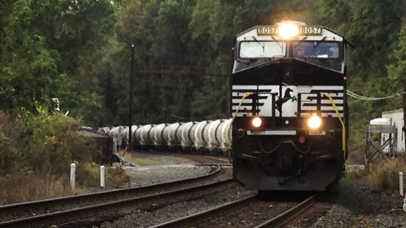 Trains Gain Steam In Race To Transport Crude Oil In The U.S. : NPR