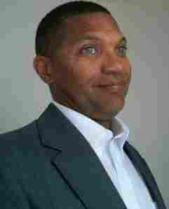 Tell Me More: Crowdsourcing Questions for 'Day in the Life' Twitter ...