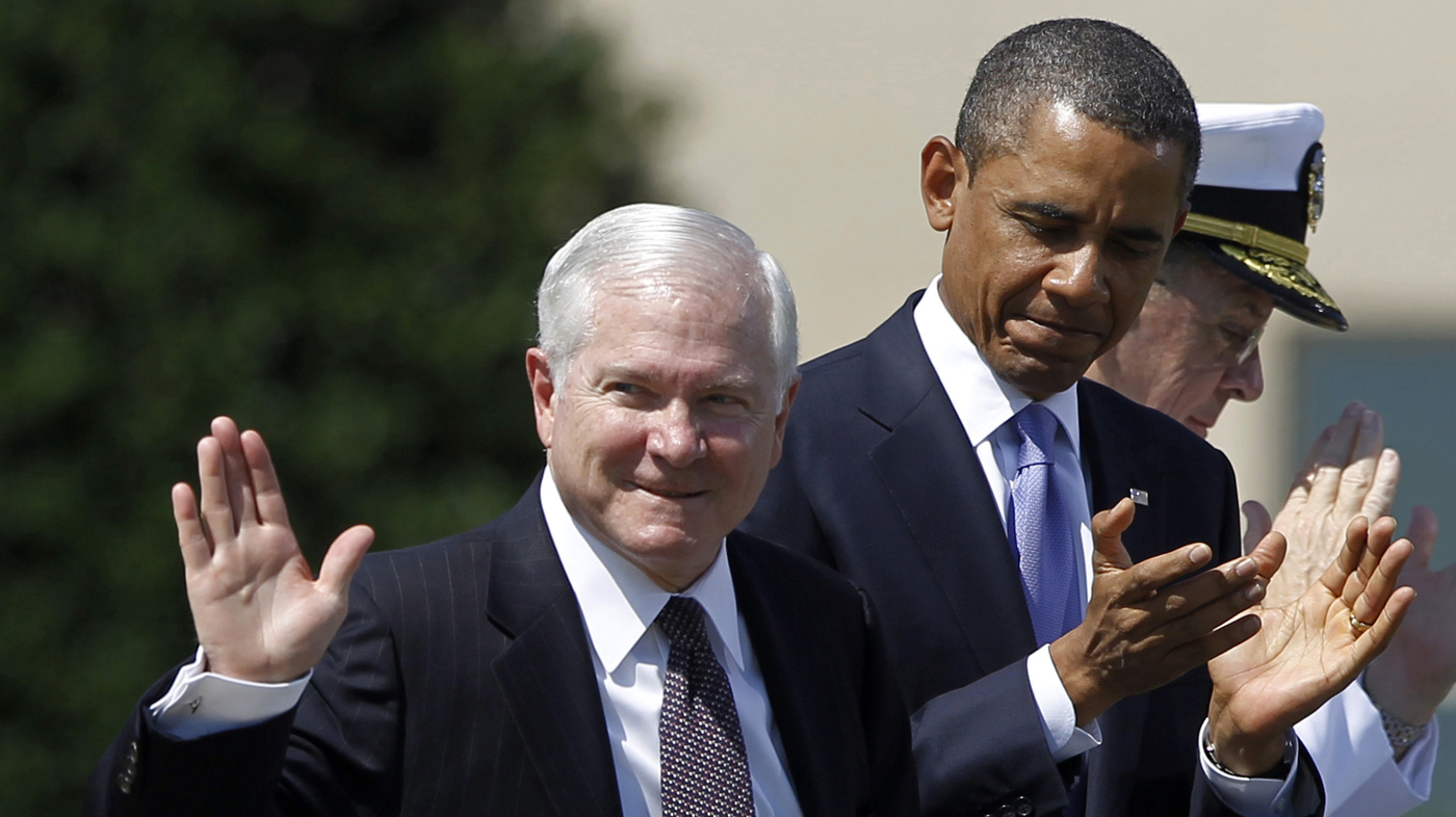 Gates Says His Points About Obama Have Been Mischaracterized : The Two ...