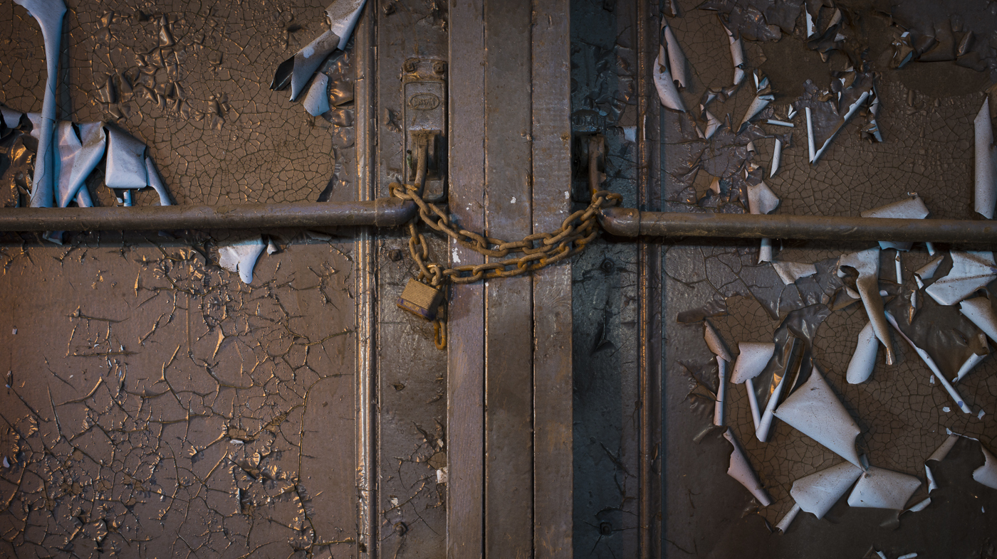 Long Exposures Of A Creepy Garage (Also, The Beatles!) : The Picture ...