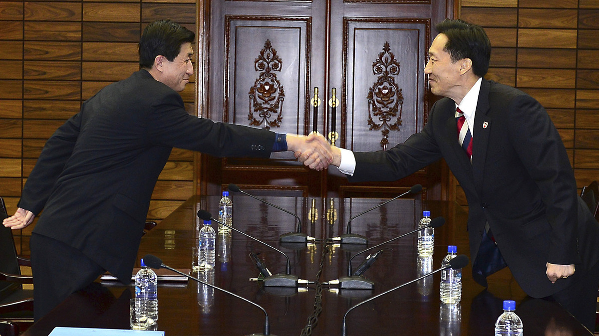 In Two Long-Frozen Asian Disputes, Everyone Agrees To Talk : Parallels ...