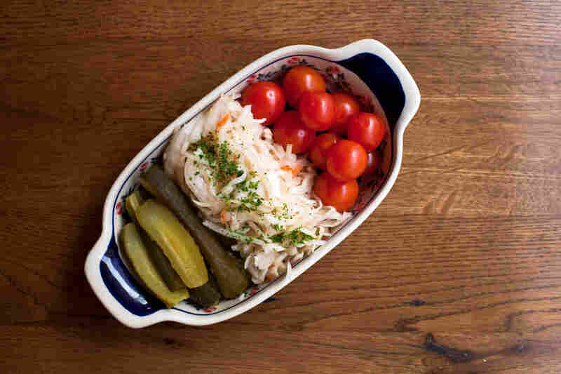 When Not In Sochi, Order The Khatchapuri And Eat Like You Are : The ...