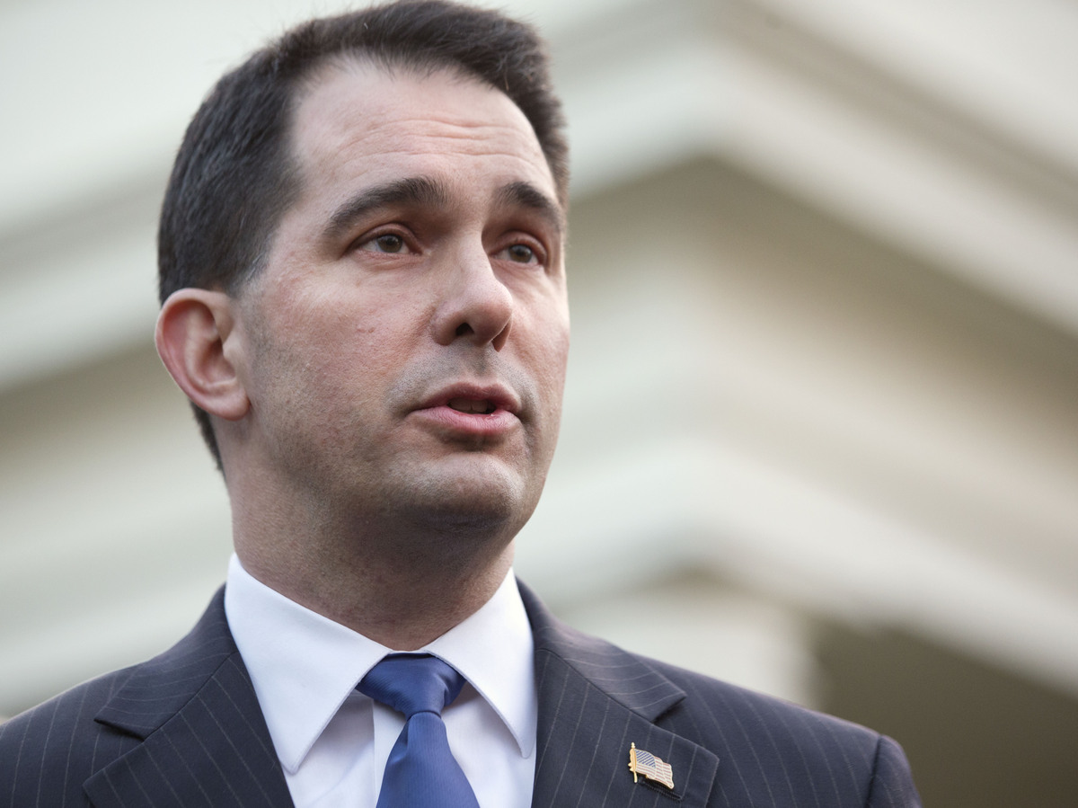Ex-Aides' Emails May Taint Wis. Gov. Scott Walker's Political Ambitions ...