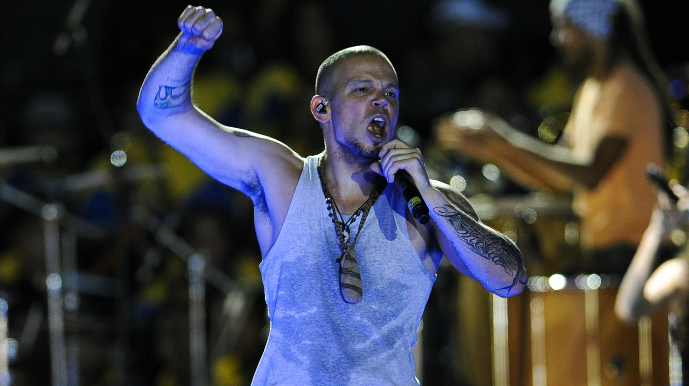 First Listen Calle 13 Multi Viral Npr