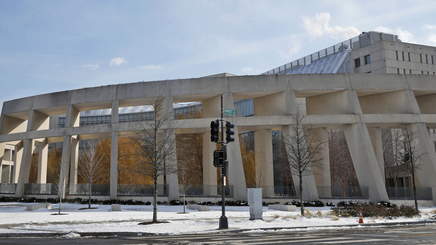 Move To Honor Prohibition-Era 'Untouchable' Hits A Snag : NPR