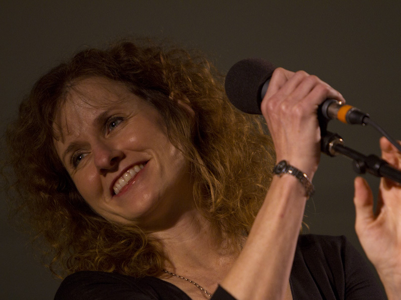 Cathie Ryan & The Henry Girls On Mountain Stage | NCPR News