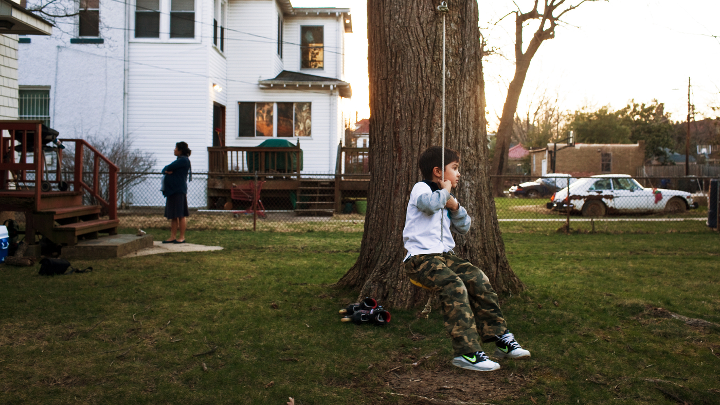 The Forgotten Childhood: Why Early Memories Fade : Shots - Health News ...