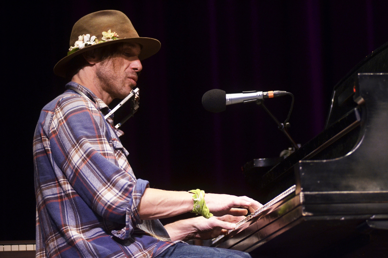 Todd Snider On Mountain Stage | NCPR News