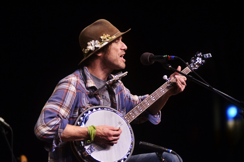 Todd Snider On Mountain Stage : NPR