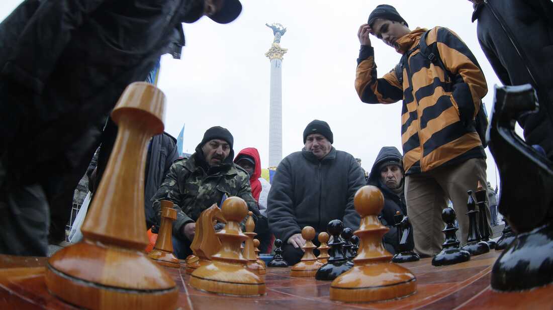 Putin's Chess Moves In Ukraine: Brilliant Tactics, But Bad Strategy? : NPR