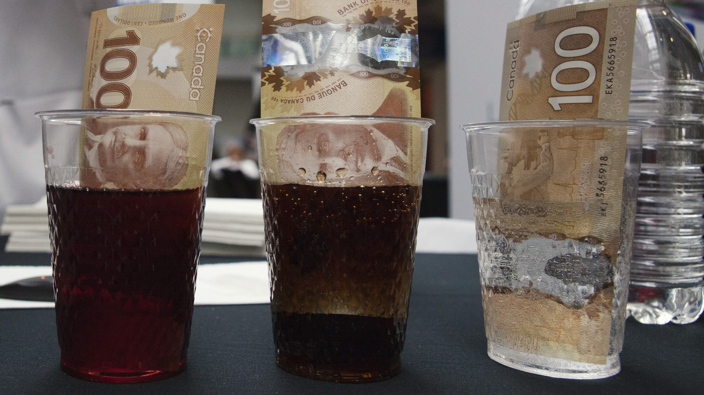 Dirty Money: A Microbial Jungle Thrives In Your Wallet : Shots - Health ...