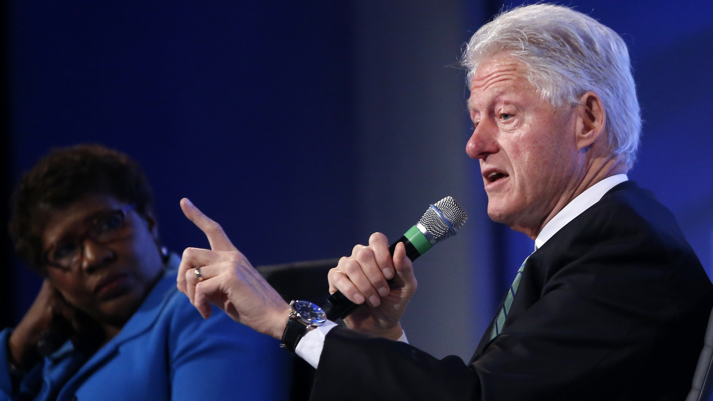 Bill Clinton Says His Wife's Brain Is Just Fine, Thank You : It's All ...