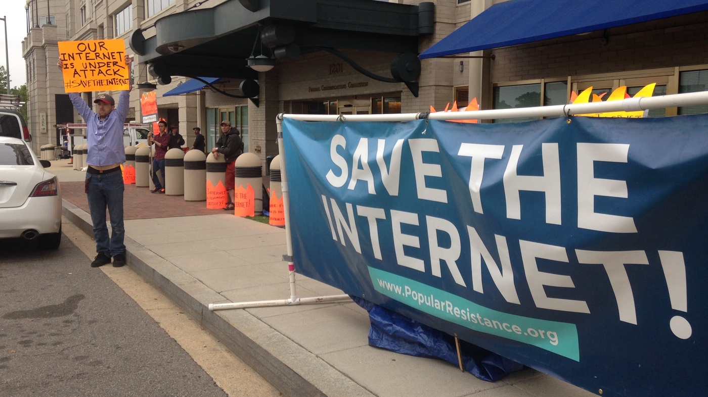 FCC To Unveil Proposed Rules To Govern Internet Traffic : All Tech ...