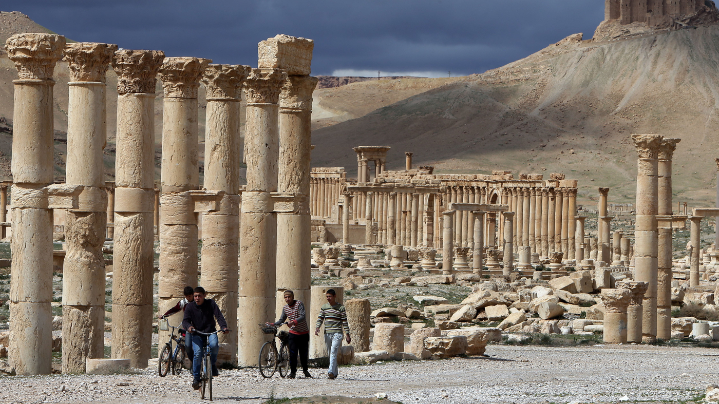 Smugglers Thrive On Syria's Chaos, Looting Cultural Treasures ...