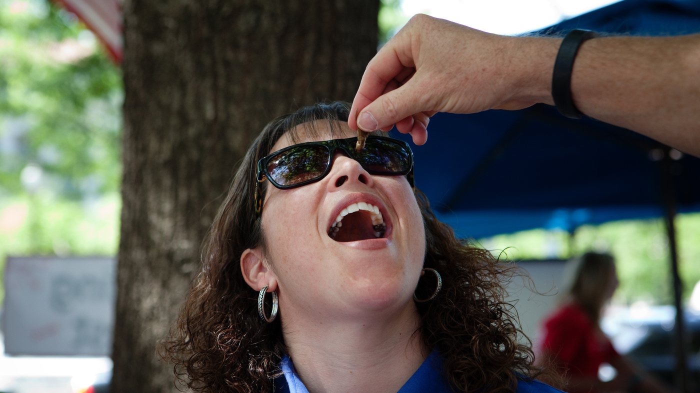 At 'Pestaurant,' Grasshopper Burgers Win Over Eaters Who Say 'Yuck ...
