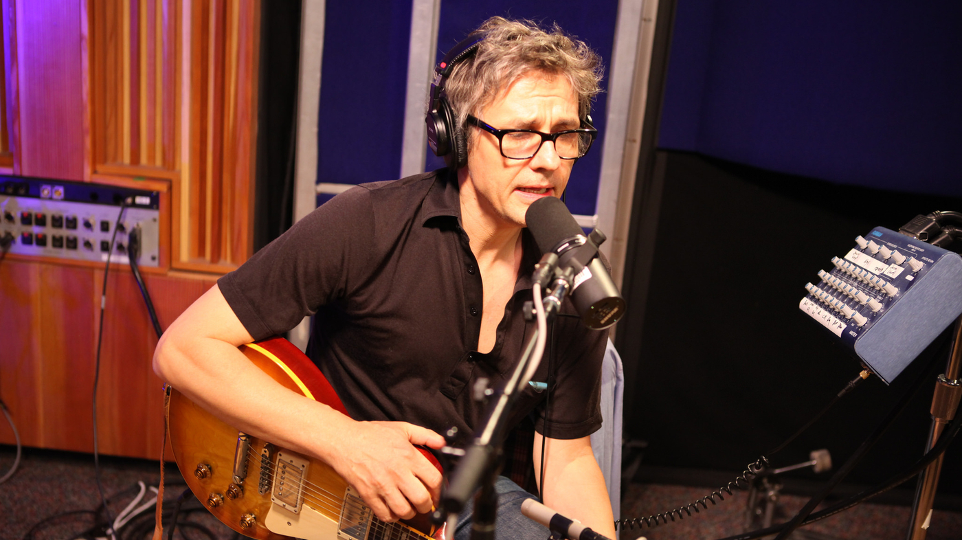 Dean Wareham, "The Dancer Disappears" (Live) : NPR