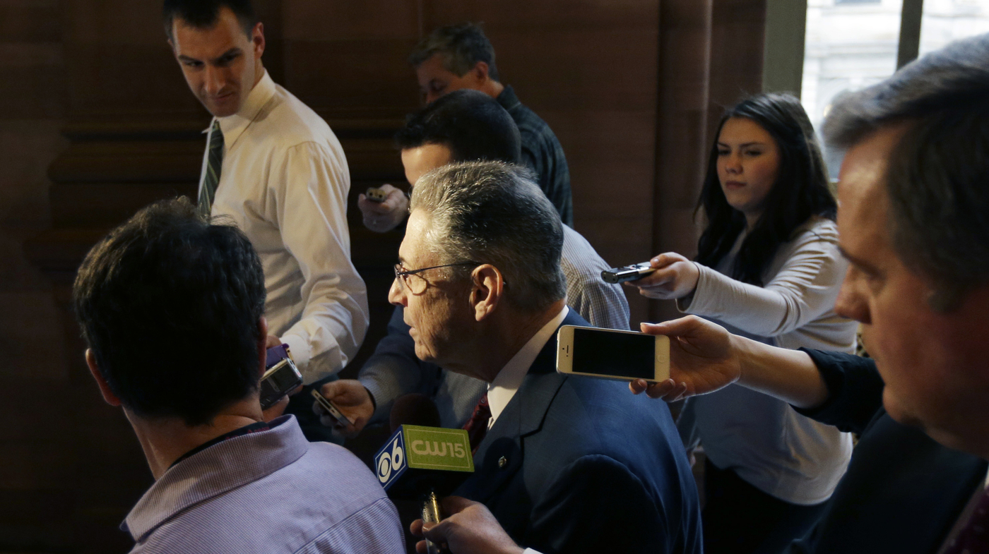 Study: Statehouse Press Corps In Decline : It's All Politics : NPR