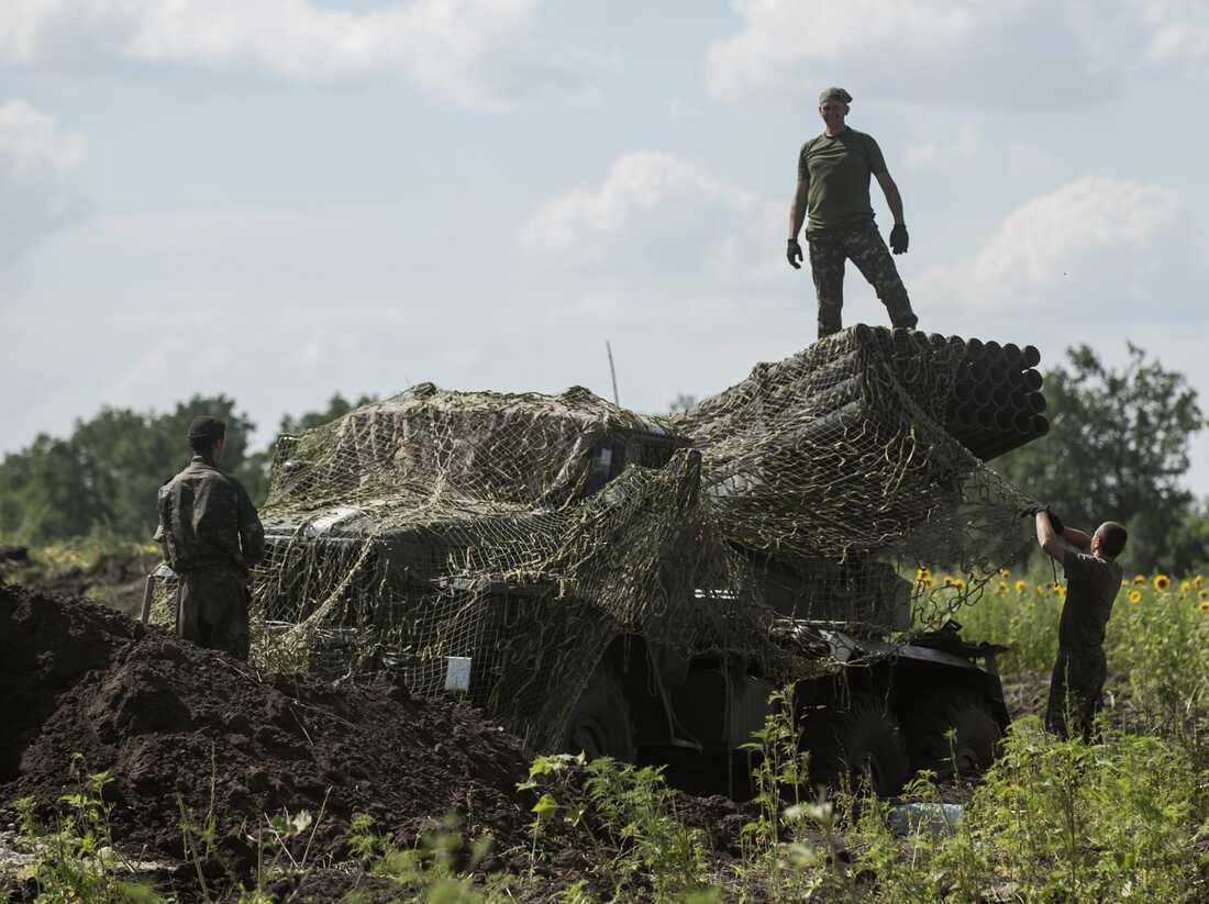 U.S.: Russia-Based Artillery Targeting Ukrainian Troops : The Two-Way : NPR