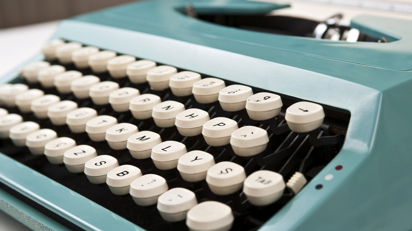 In Tom Hanks' iPad App, Typewriters Make Triumphant Return (Ding ...