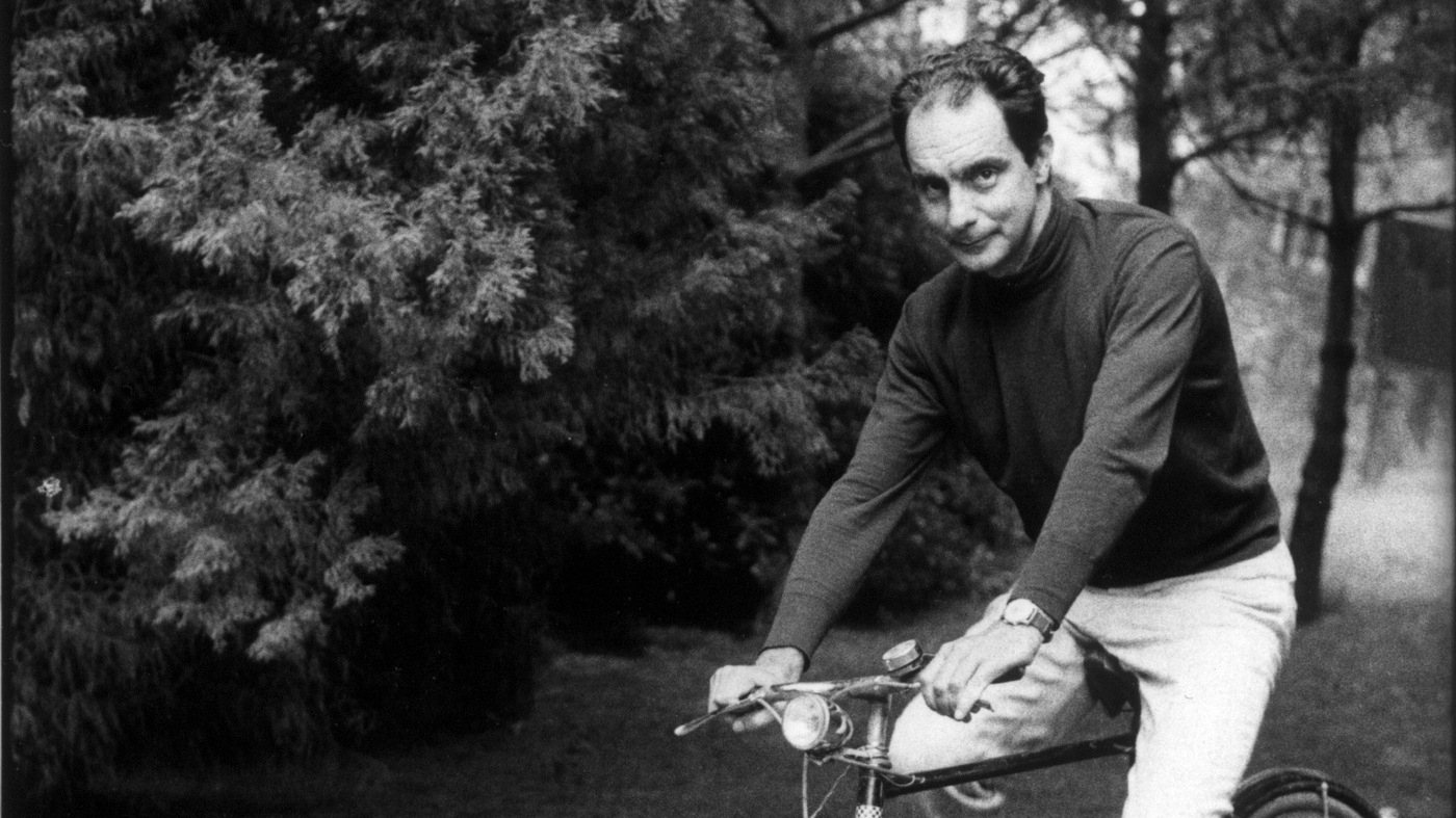 Book Review: 'The Complete Cosmicomics' | Calvino's Stories Trip The ...