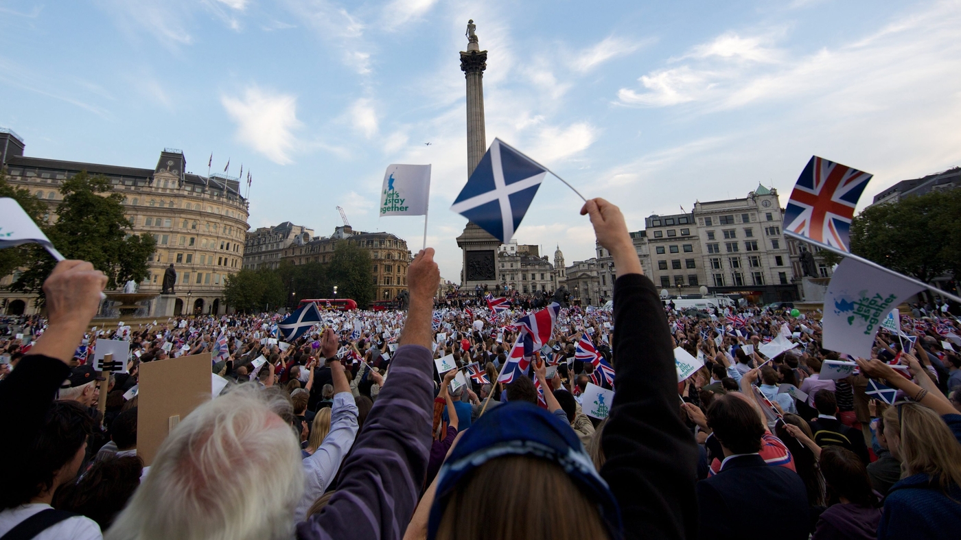 Cameron And The Queen Speak Out On Scotland's Independence Vote : The ...