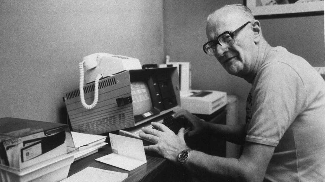 The Kaypro II: An Early Computer With A Writer's Heart : All Tech ...