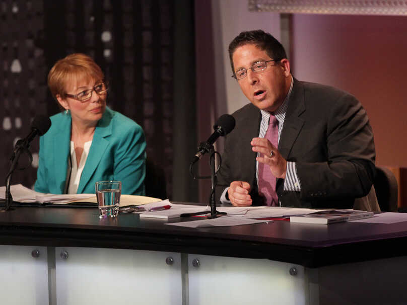 Debate: Should Schools Embrace The Common Core? : NPR