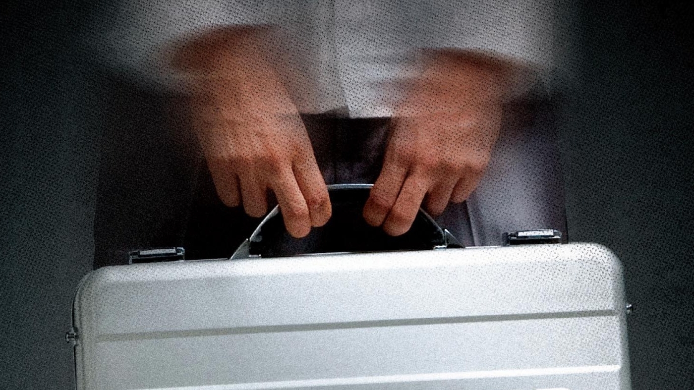 Book Review: 'Bad Paper,' By Jake Halpern : NPR