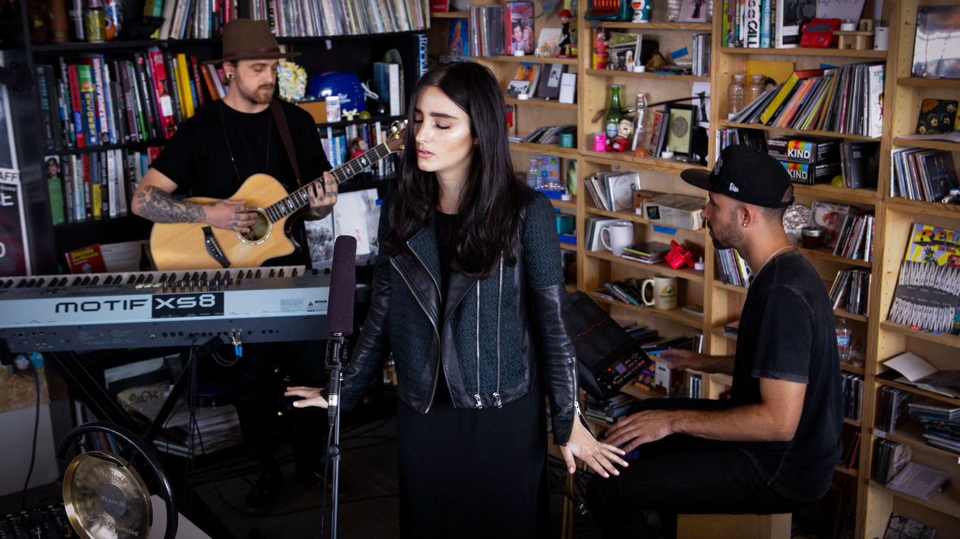 Banks: Tiny Desk Concert : NPR