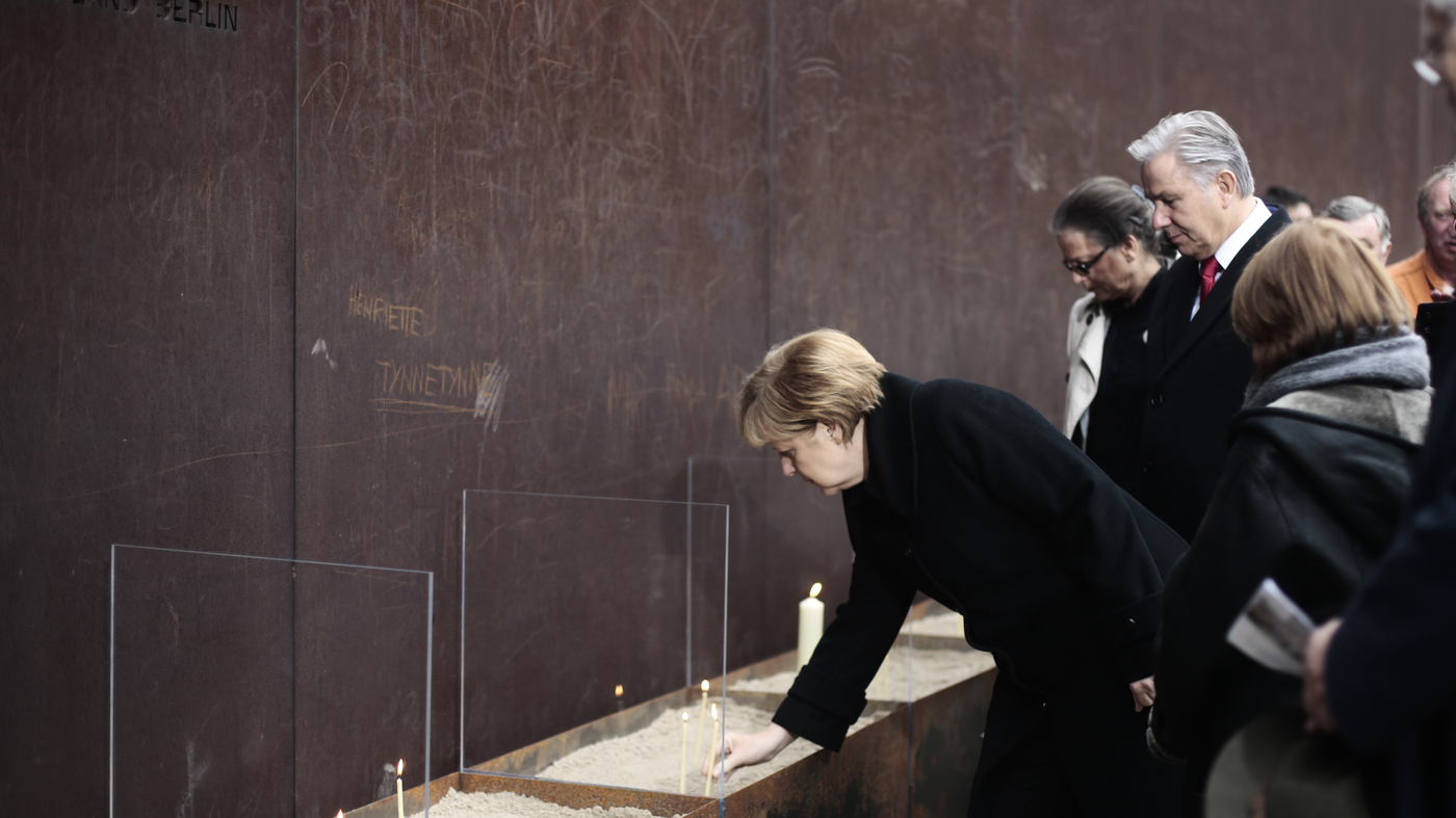 Germany's Merkel: Fall Of Berlin Wall Shows Dreams Come True : The Two ...