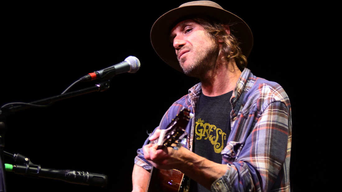 Todd Snider : NPR