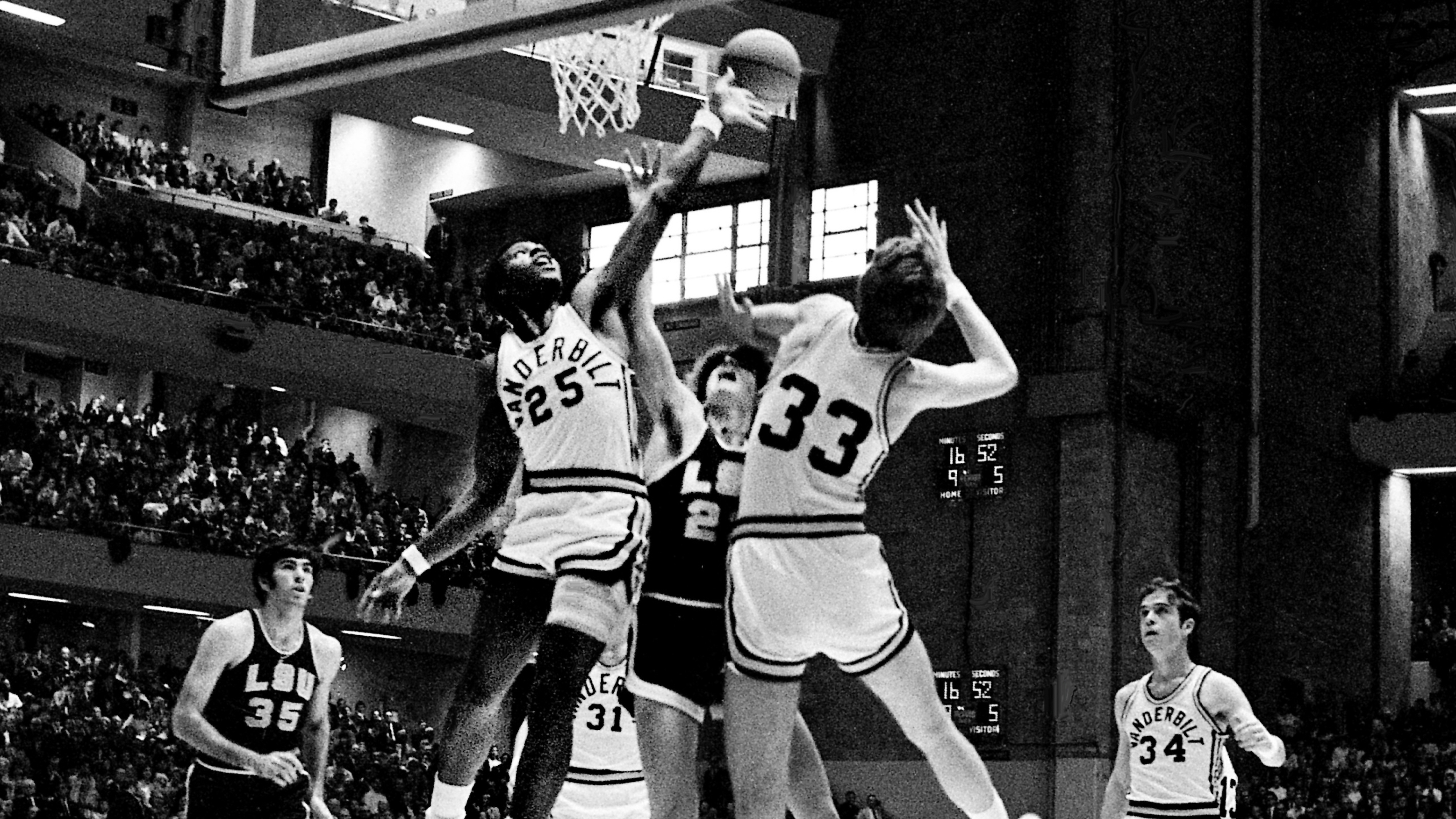 Perry Wallace on breaking barriers in college basketball | MPR News