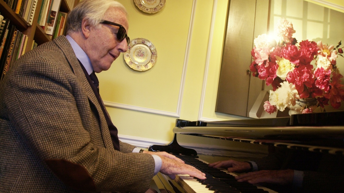 George Shearing's Holiday Set On Piano Jazz : NPR