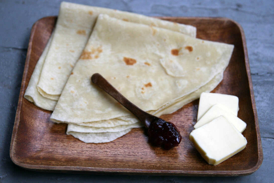 For Norwegian-Americans, Christmas Cheer Is Wrapped Up In Lefse : The ...