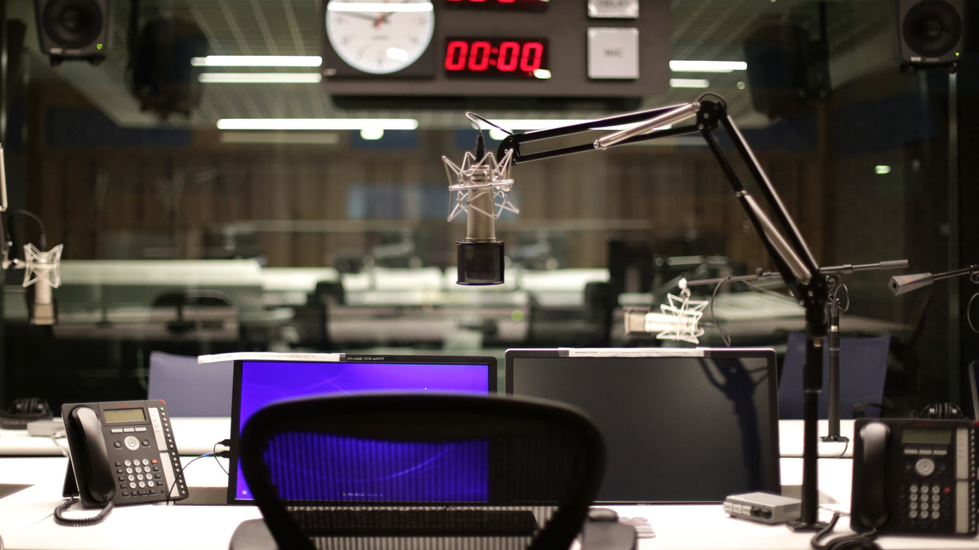 How A Position Of Power Can Change Your Voice : Shots - Health News : NPR