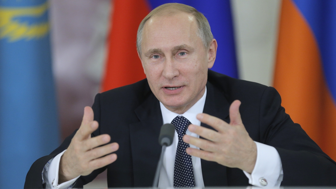 Sanctions Intensify Russia's Free Fall Into Economic Crisis : Parallels ...