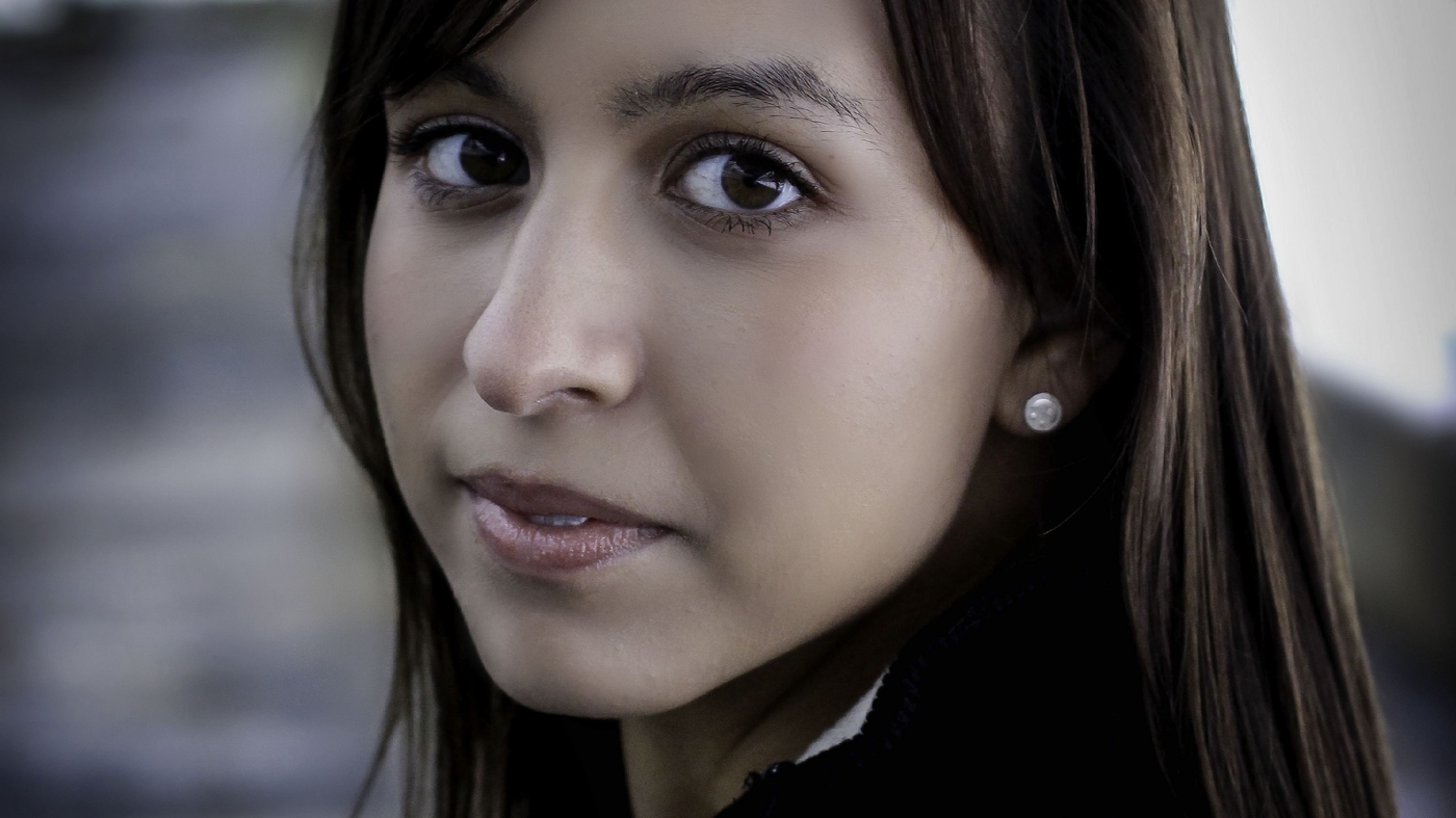 Book Review: 'My Heart and Other Black Holes' by Jasmine Warga : NPR