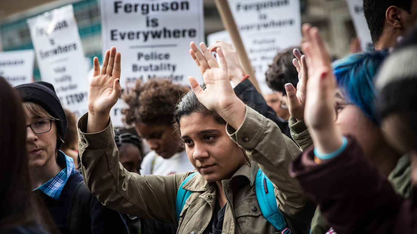 Ferguson Documents: Justice Investigation Backs Former Officer Wilson ...