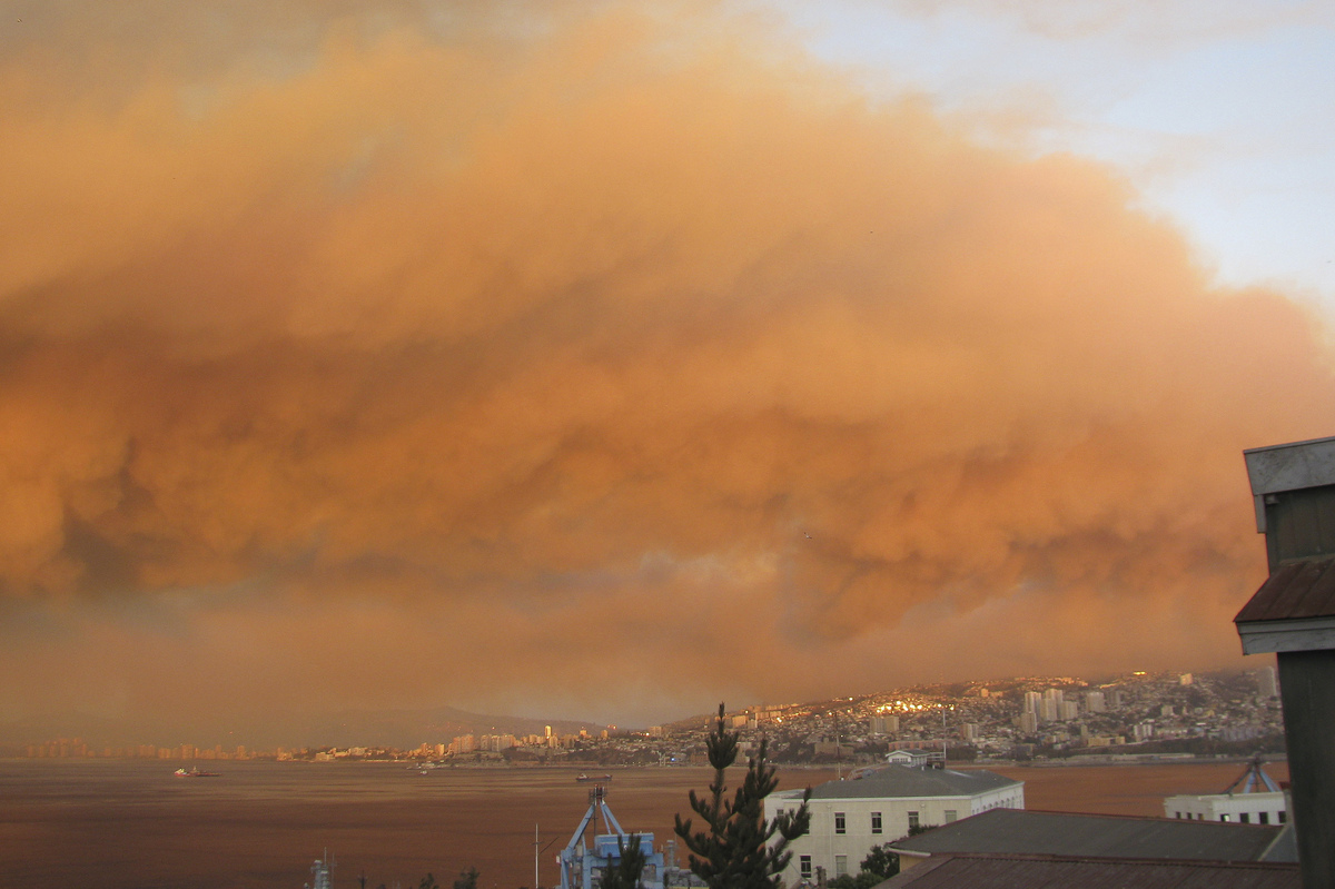 LOOK: Images From Forest Fire That Threatens Chilean City : The Two-Way ...