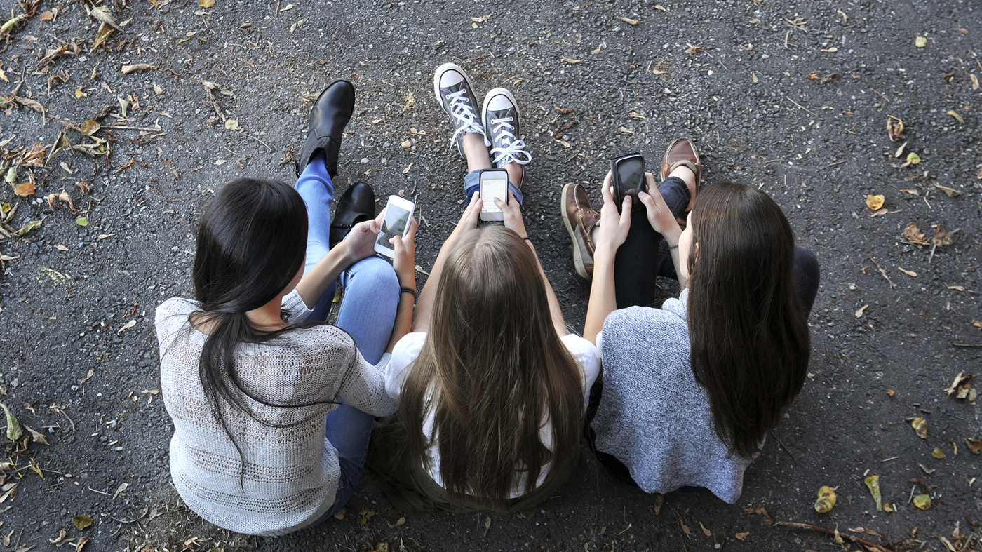 Tweeners Trust Peers More Than Adults When Judging Risks : Shots ...