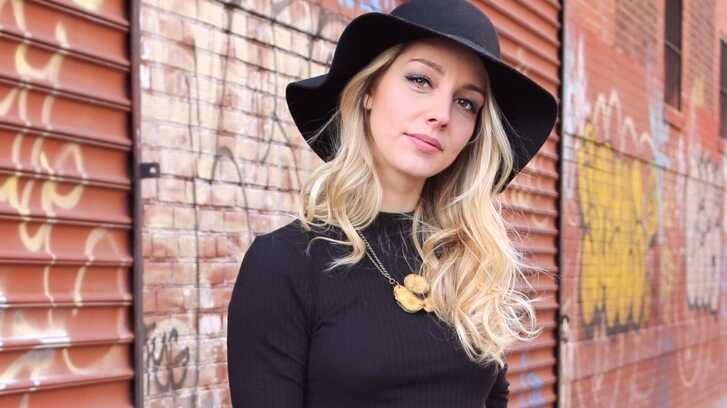 Hailey Niswanger: A Young Jazz Saxophonist Wants You To 'Get Up And ...