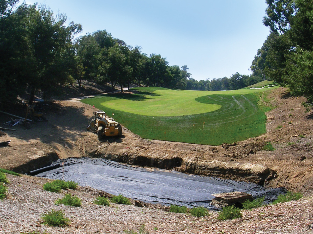 In Record Drought, California Golf Course Ethically Keeps Greens Green ...
