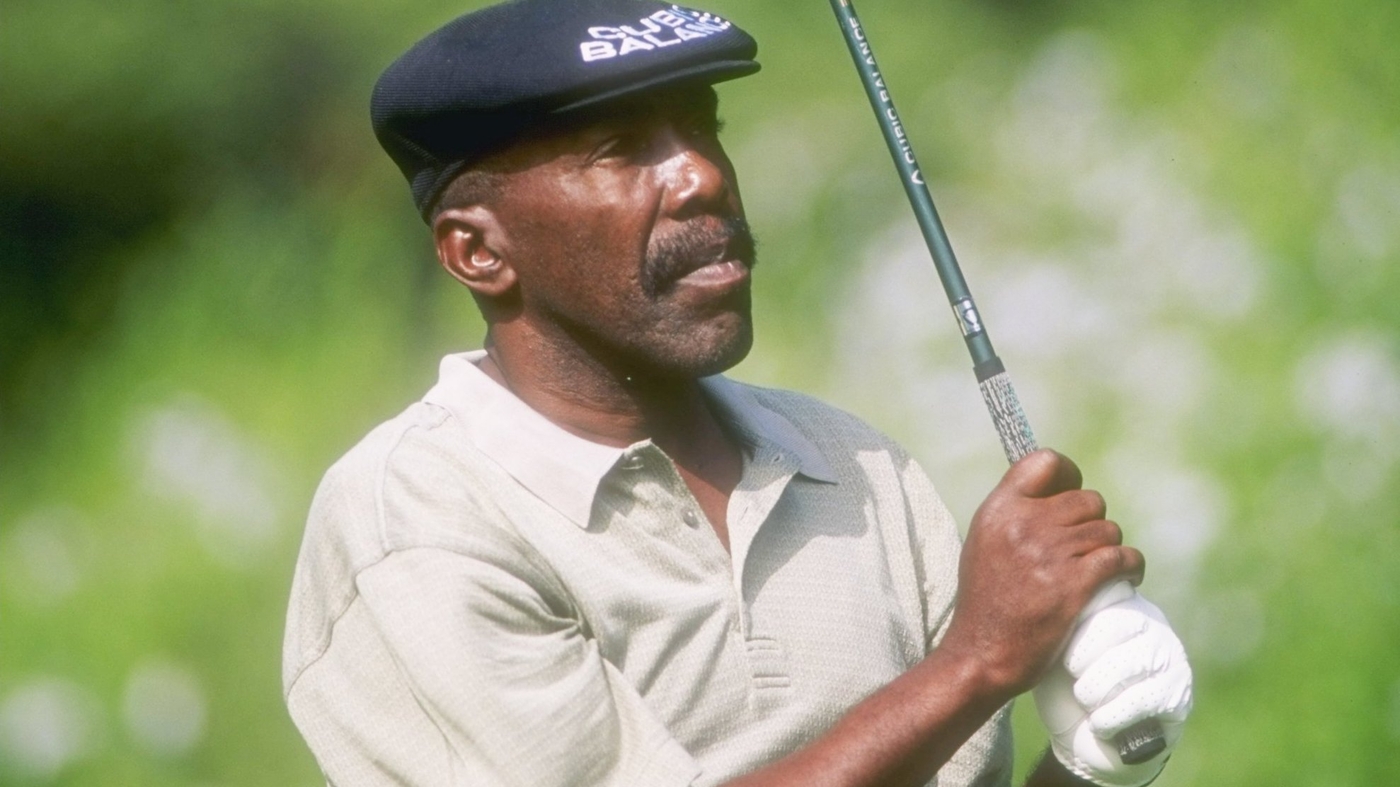 Calvin Peete, Pro Golf's 'Mr. Accuracy,' Dies At Age 71 : The Two-Way : NPR