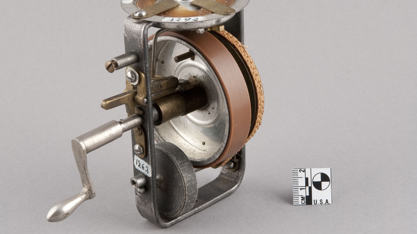 Edison's Talking Dolls Can Now Provide The Soundtrack To Your ...