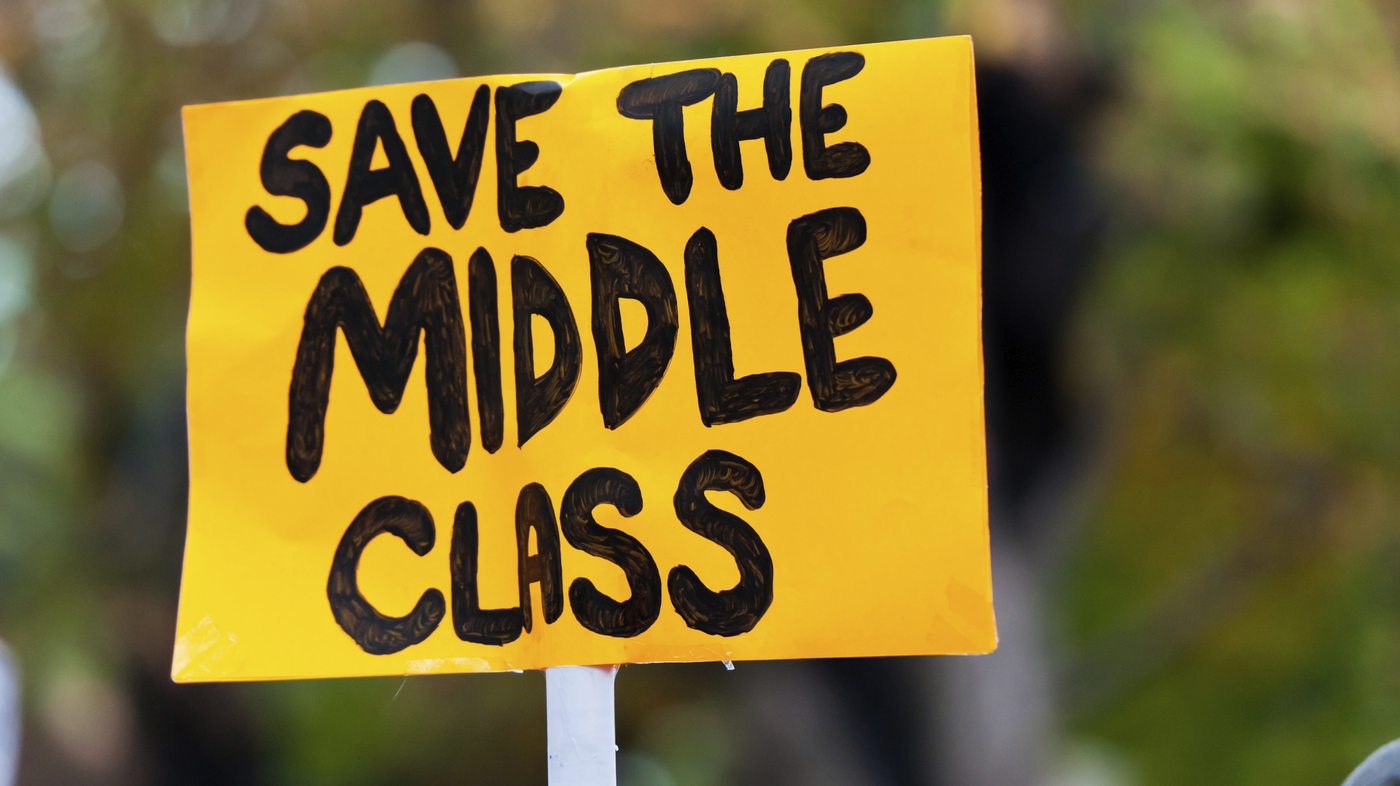 Low, Middle Income Workers Most Vulnerable To Loss Of Obamacare ...